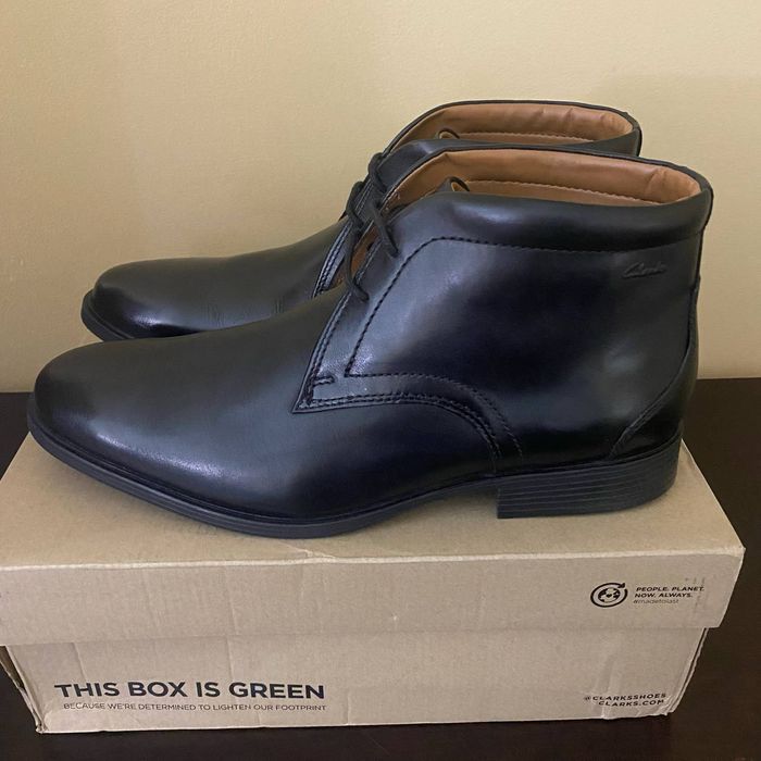 Clarks Clarks Men's Whiddon Mid Chukka Boot | Grailed