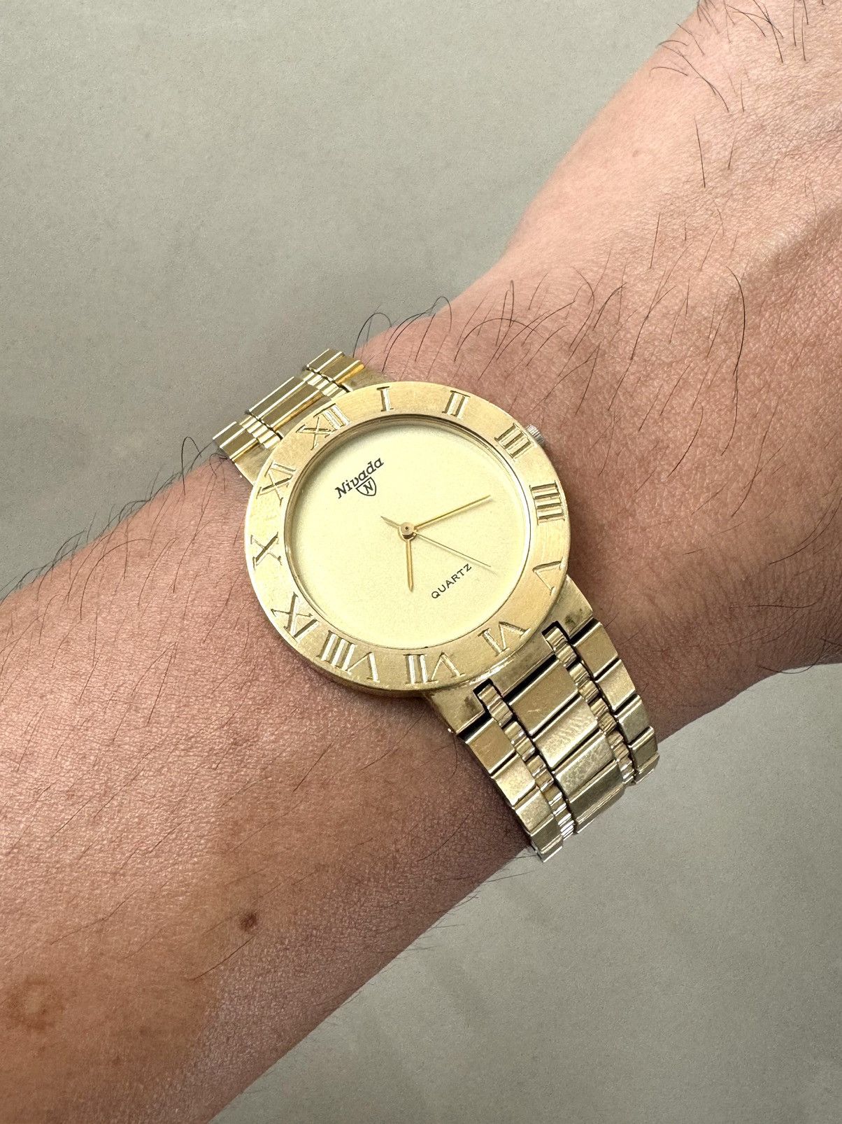 Vintage NIVADA VINTAGE GOLD CLASSIC ROMAN INDEX WATCH | Grailed