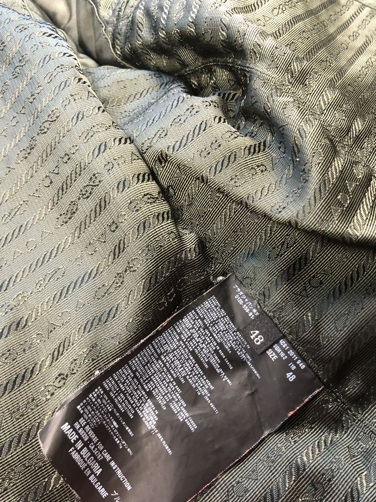 Prada Prada Badge Logo Cargo Gabardine Nylon/Lamb Puffer Down Vest ...