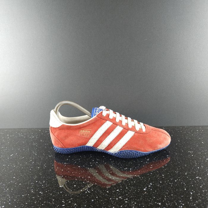 Adidas Vintage Adidas Titan red sneakers | Grailed