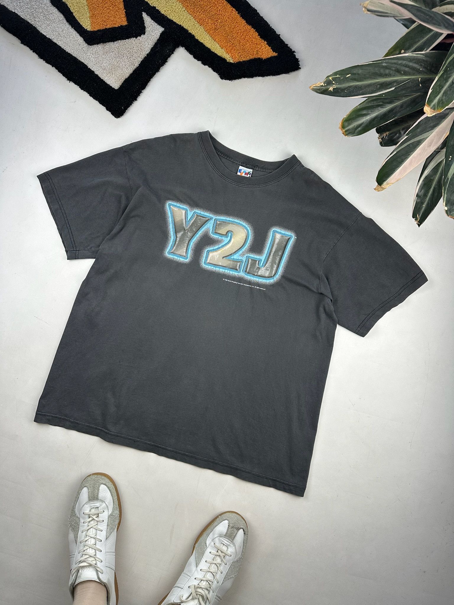 Vintage Vintage 1999 WWF tee Y2J Chris Jericho Shirt Size XL | Grailed