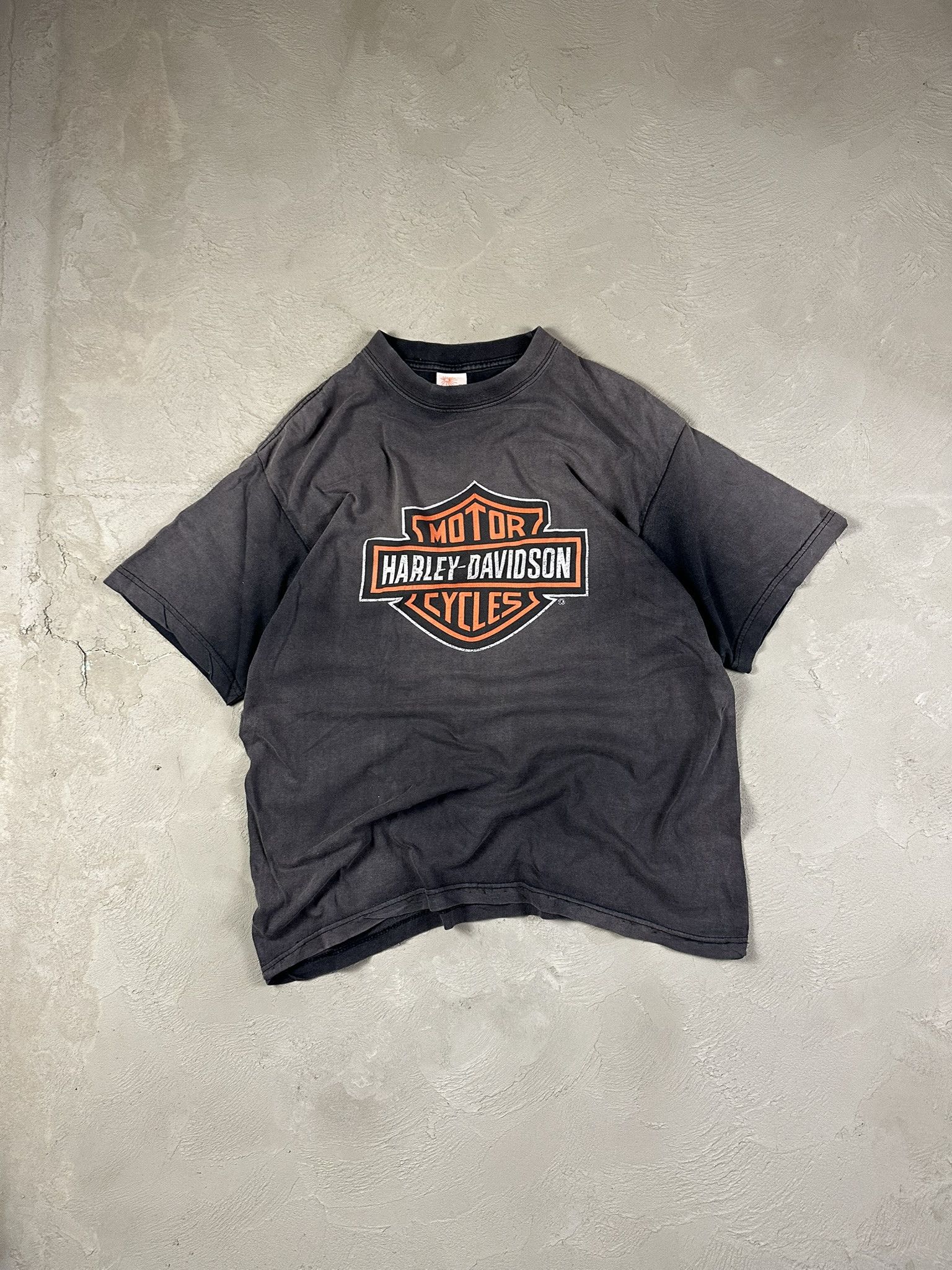 Harley Davidson Crazy Sunfaded Y2k Harley Davidson Logo Vintage T-shirt ...