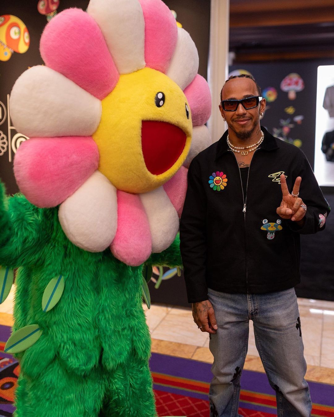 Takashi Murakami Takashi Murakami +44 Lewis Hamilton F1 Fast Trip Pit ...