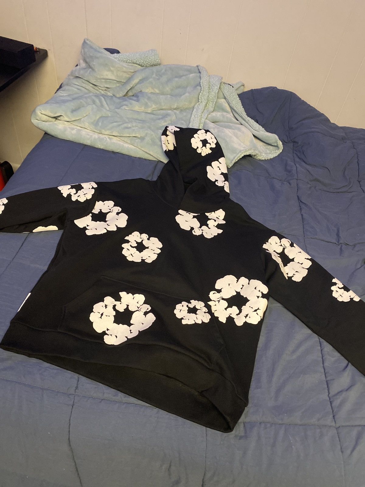 DENIM TEARS × Designer × Streetwear Denim Tears Black Cotton Wreath ...