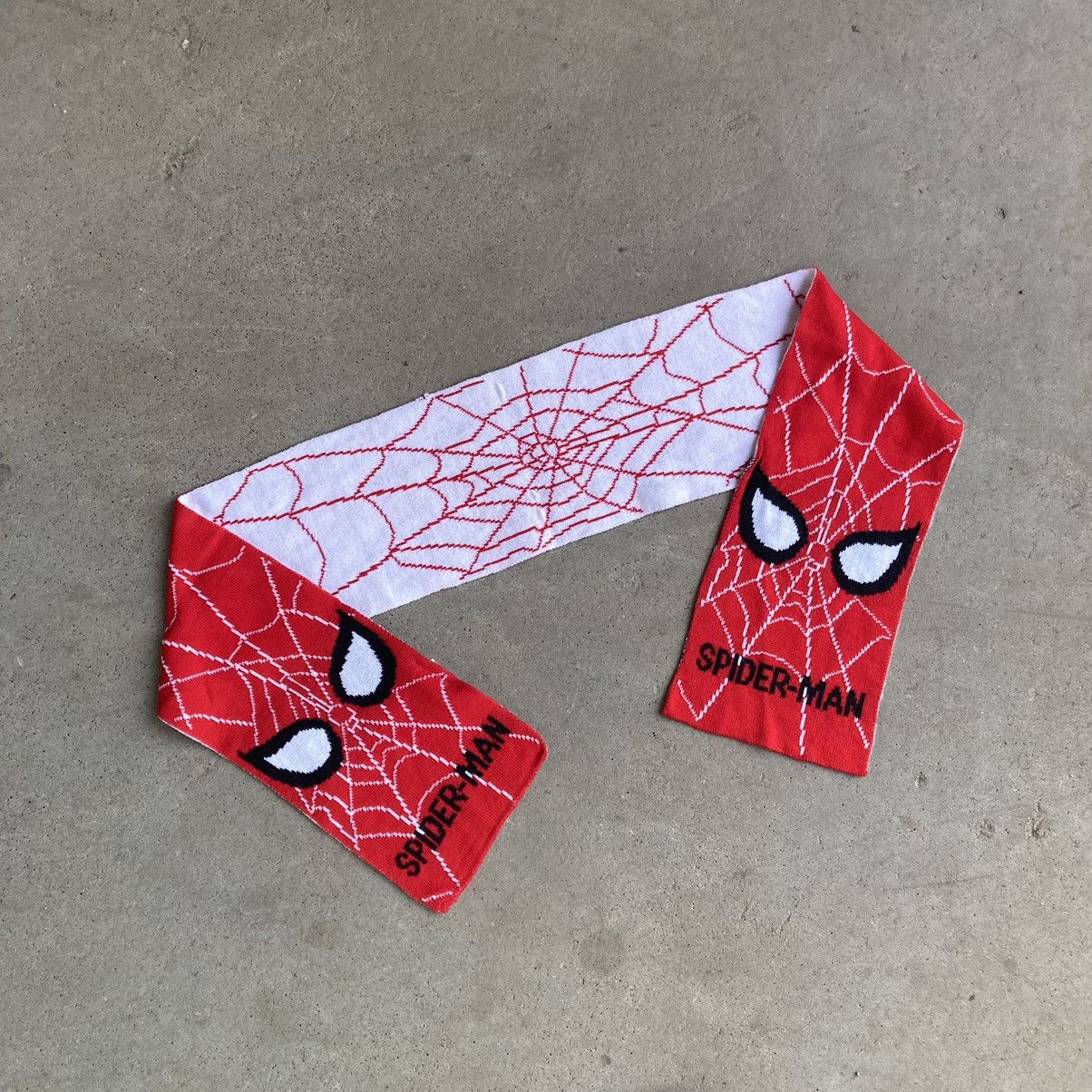 Vintage Spider-Man scarf Marvel | Grailed