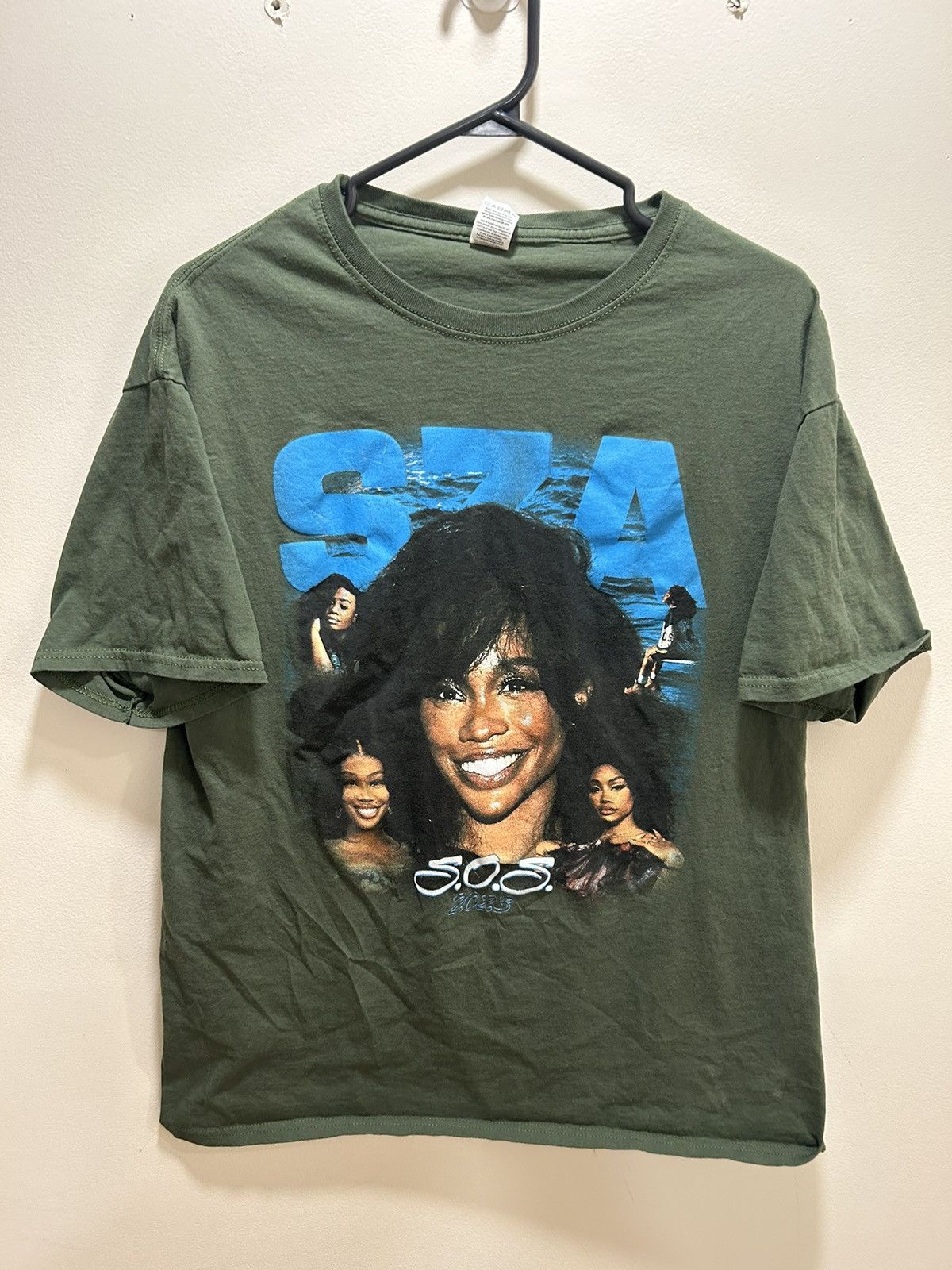 Band Tees CRAZY ESSENTIAL SZA 2023 DOUBLESIDED TOUR T-SHIRT | Grailed