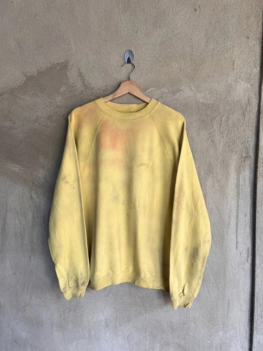 Levi's Vintage Levis Small Logo Sweatshirt | Grailed