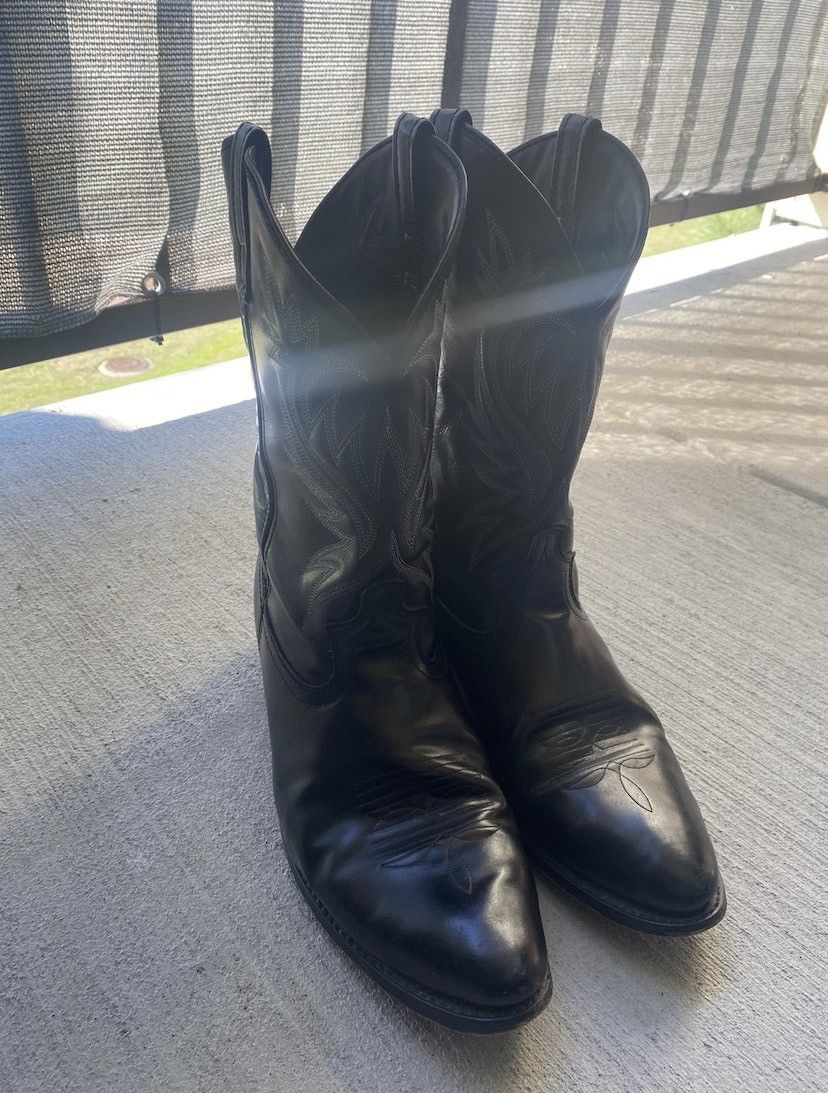 Thrifted Thrifted Cowboy Boots ((Free shipping)) | Grailed