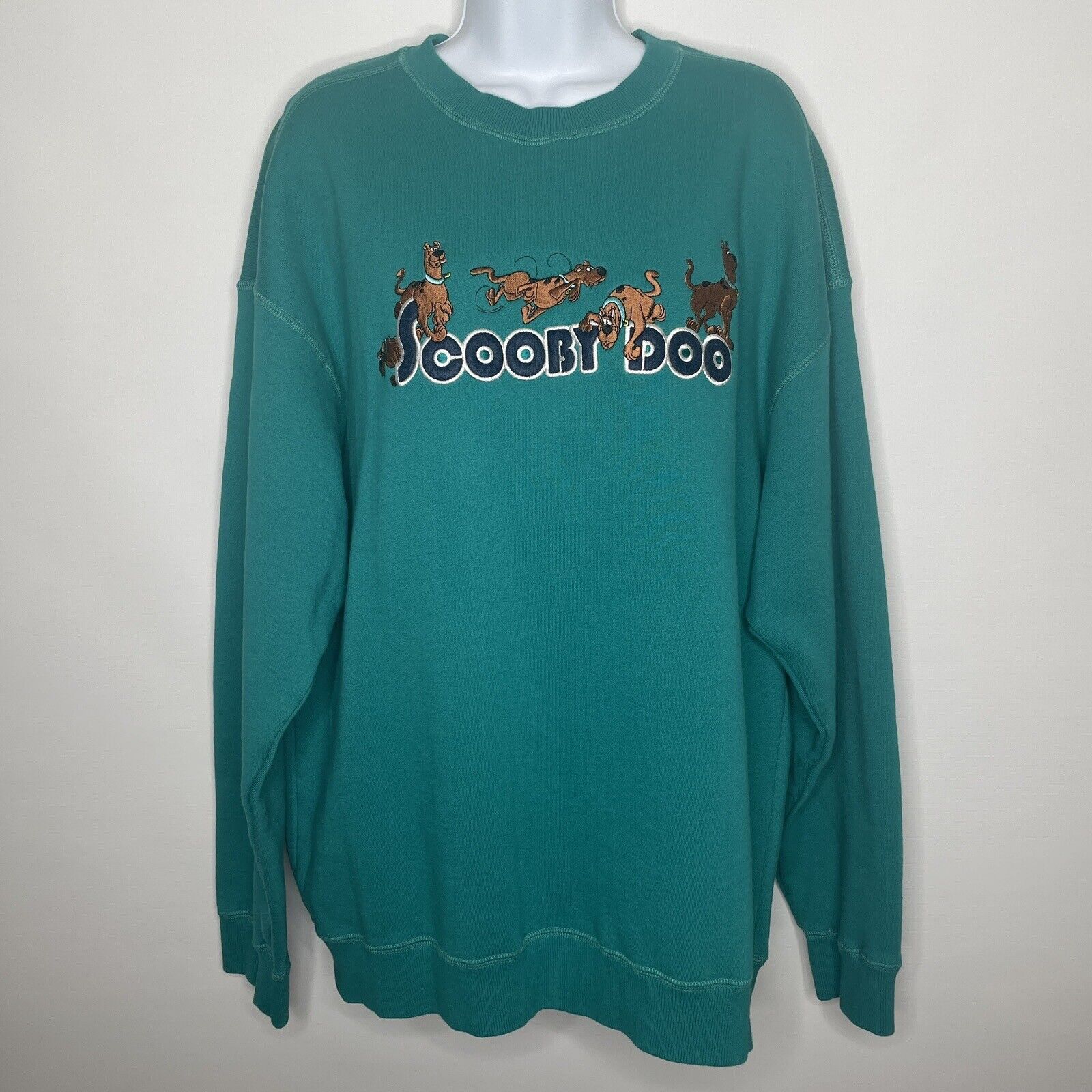 Vintage 1997 Warner Bros Studio Embroidered Scooby Doo Sweatshirt | Grailed