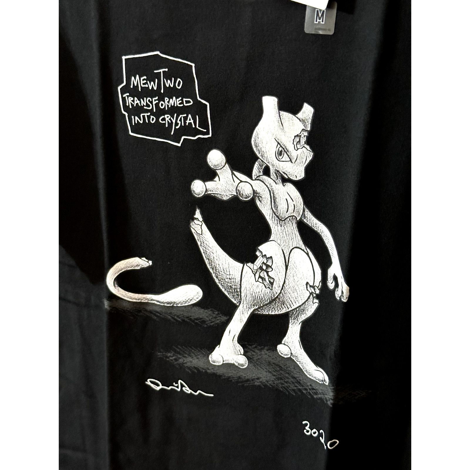 Daniel Arsham Daniel Arsham x Pokémon Mewtwo | Medium | UT Graphic ...