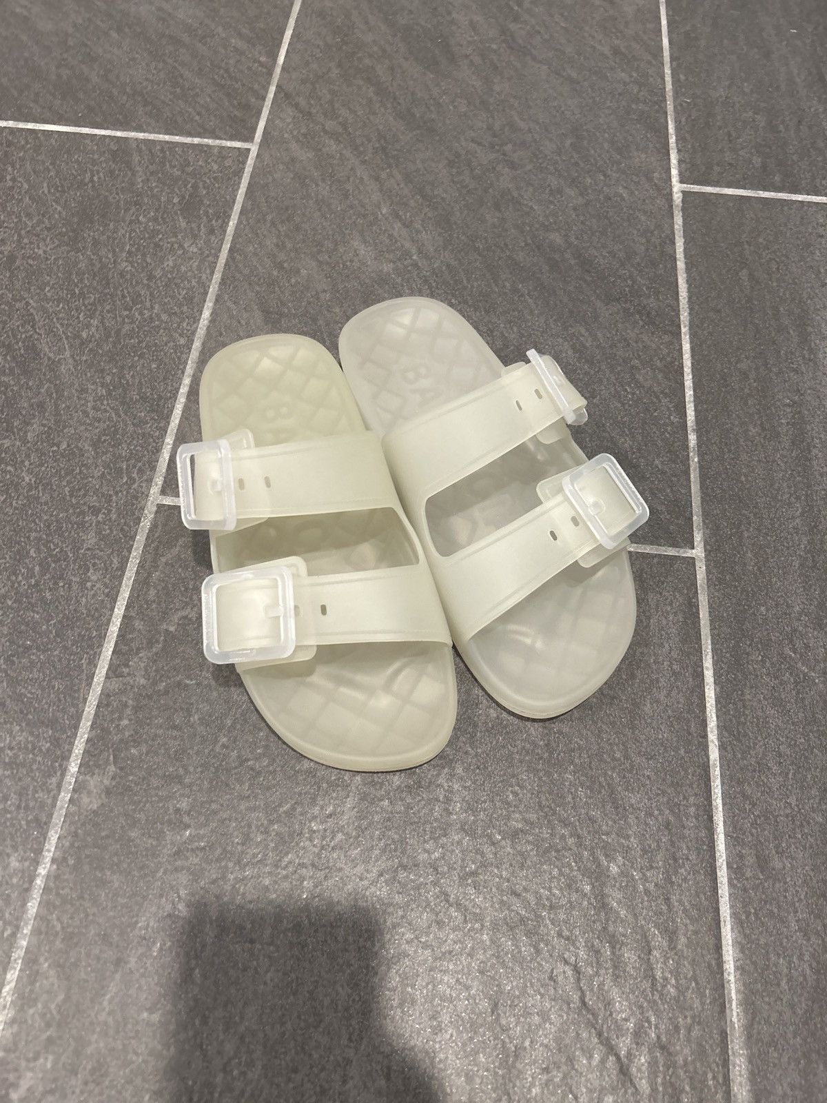 Balenciaga Balenciaga Translucent Slides | Grailed