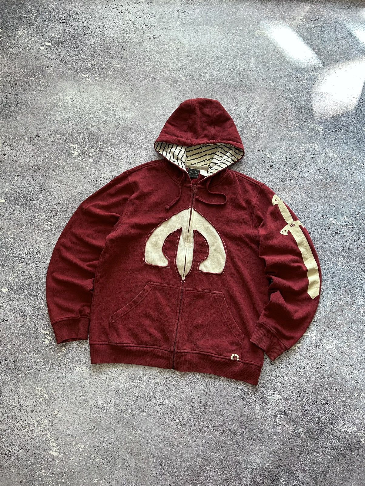 Vintage Vintage Oakley Hoodie Zip Up Arctic OutDoor Style Go Y2K Rap ...