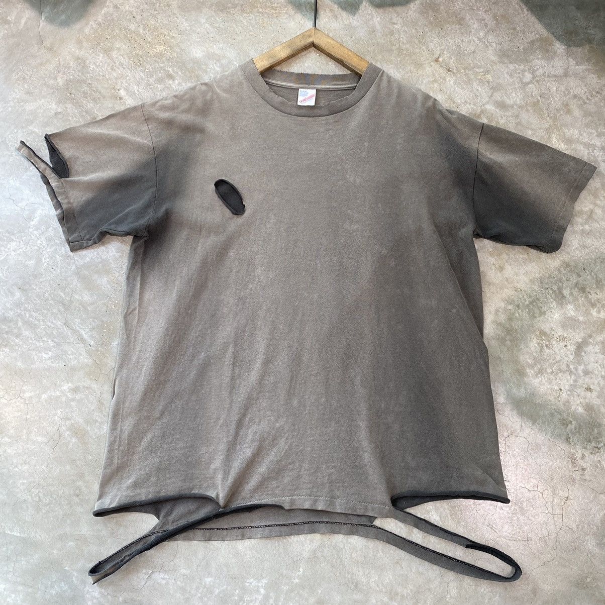 Vintage Vintage Thrashed Sun Faded Tee | Grailed