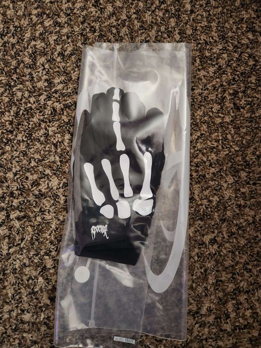 Revenge Revenge Skeleton Hand Gloves | Grailed