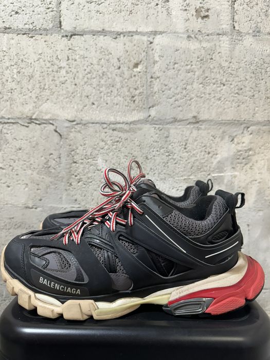 Balenciaga BALENCIAGA Track Runner Black Red | Grailed