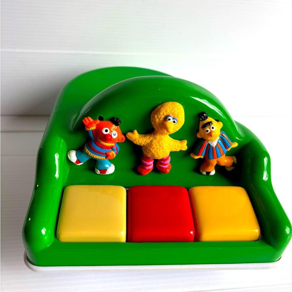 Designer Sesame Street Vintage 3-Key Green Piano Pop Up Toy | Grailed