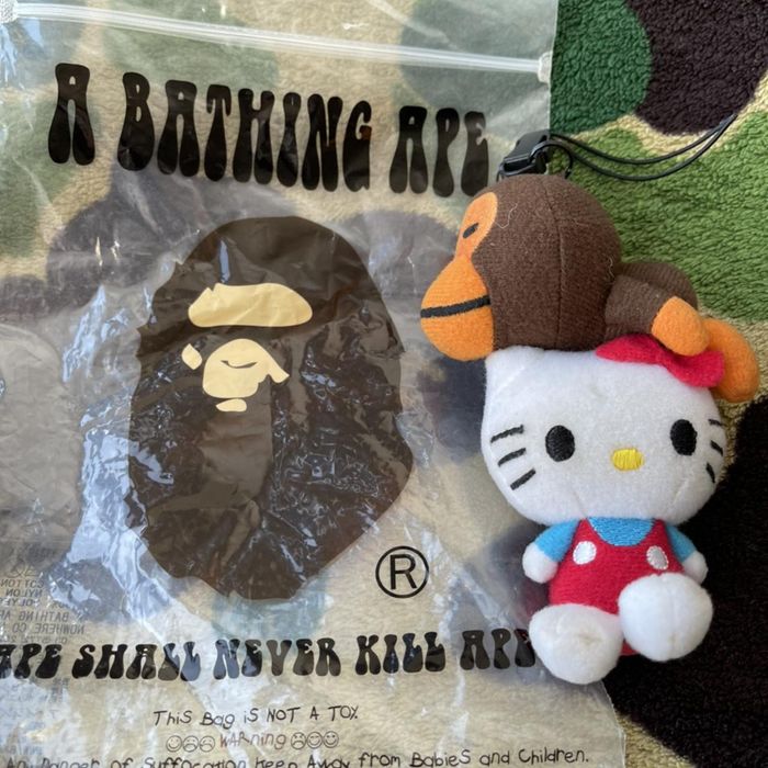 Bape Bape x Hello Kitty Baby Milo Keychain | Grailed