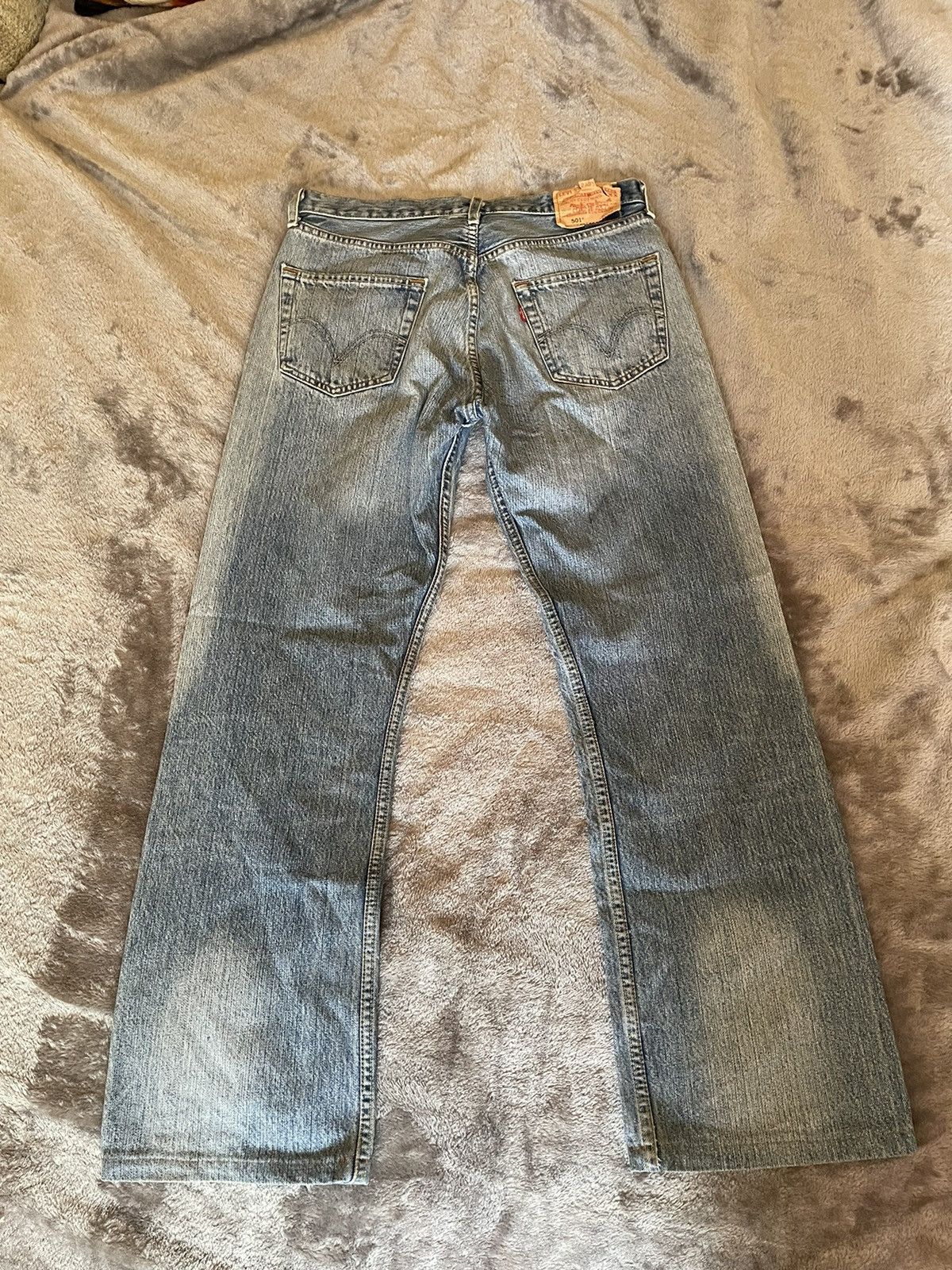 Vintage Levi’s very Rare Double Color Distressed Denim jeans | Grailed