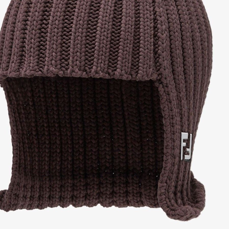 Fendi o1loc1c0824 Size: OS / Hat in Brown | Grailed