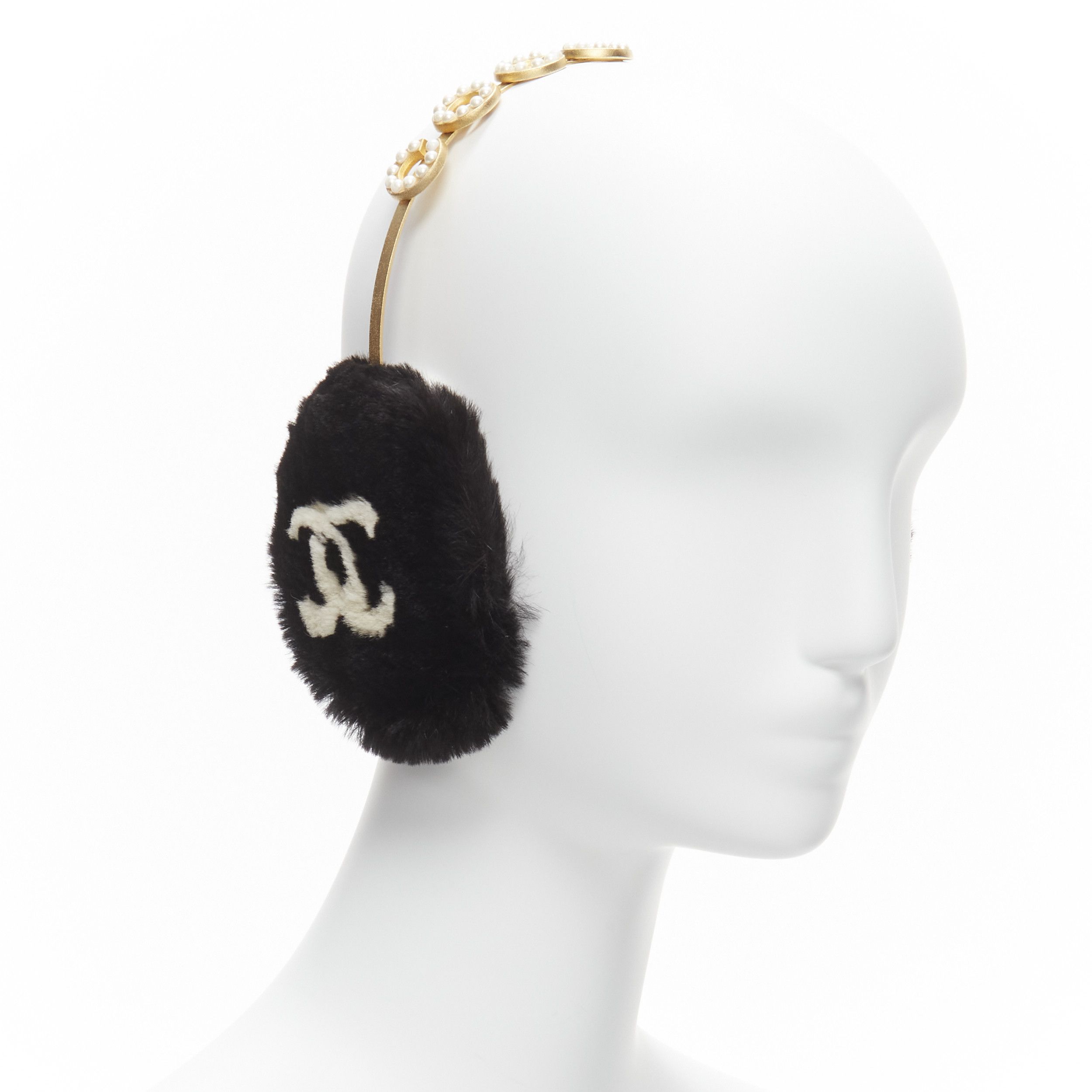 Chanel rare CHANEL 01A Vintage gold white pearl Coco CC logo black fur ...