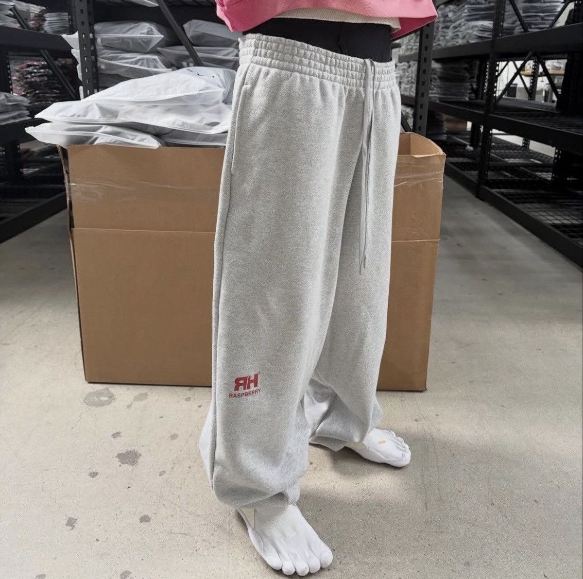 The GV Gallery Gv Gallery Raspberry Hills Gelly Sweatpants Size Large ...