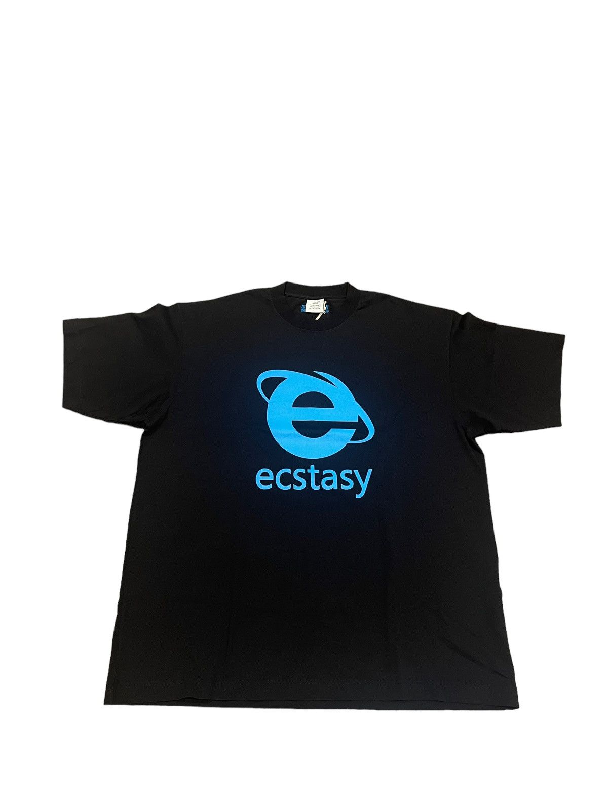 Vetements Vetements Ecstasy T-Shirt | Grailed