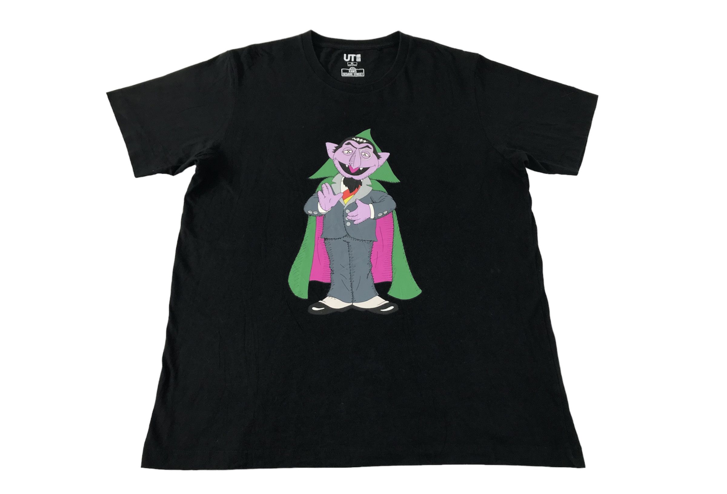 Hype × Kaws × Streetwear Kaws Sesame Street Von Count Dracula Muppet ...