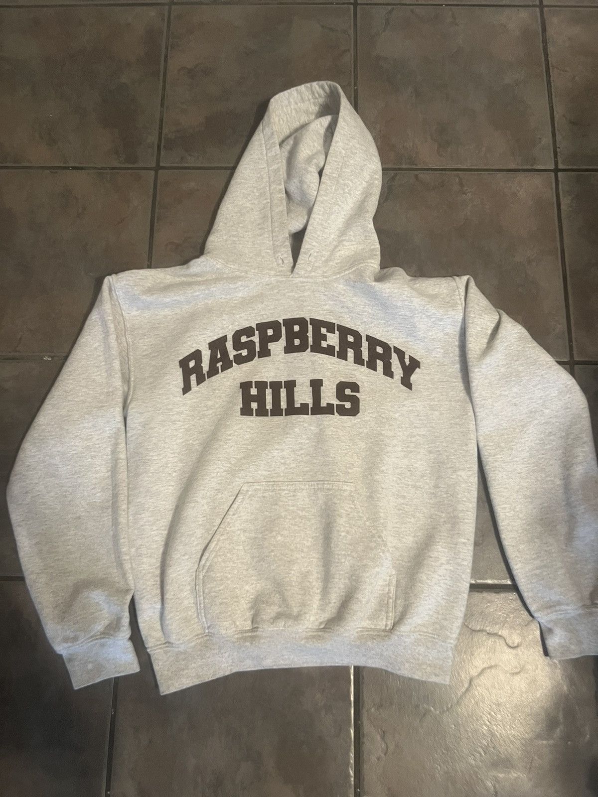 Vintage OG Raspberry Hills GV Gallery Hoodie size small | Grailed