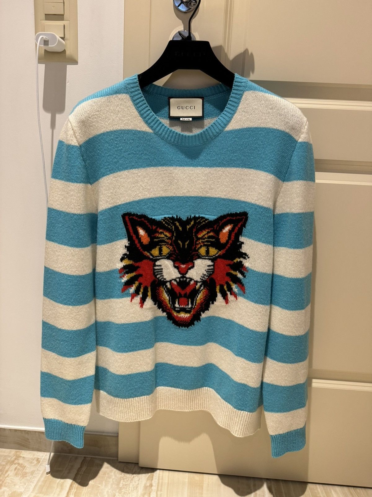 Gucci Gucci angry cat | Grailed