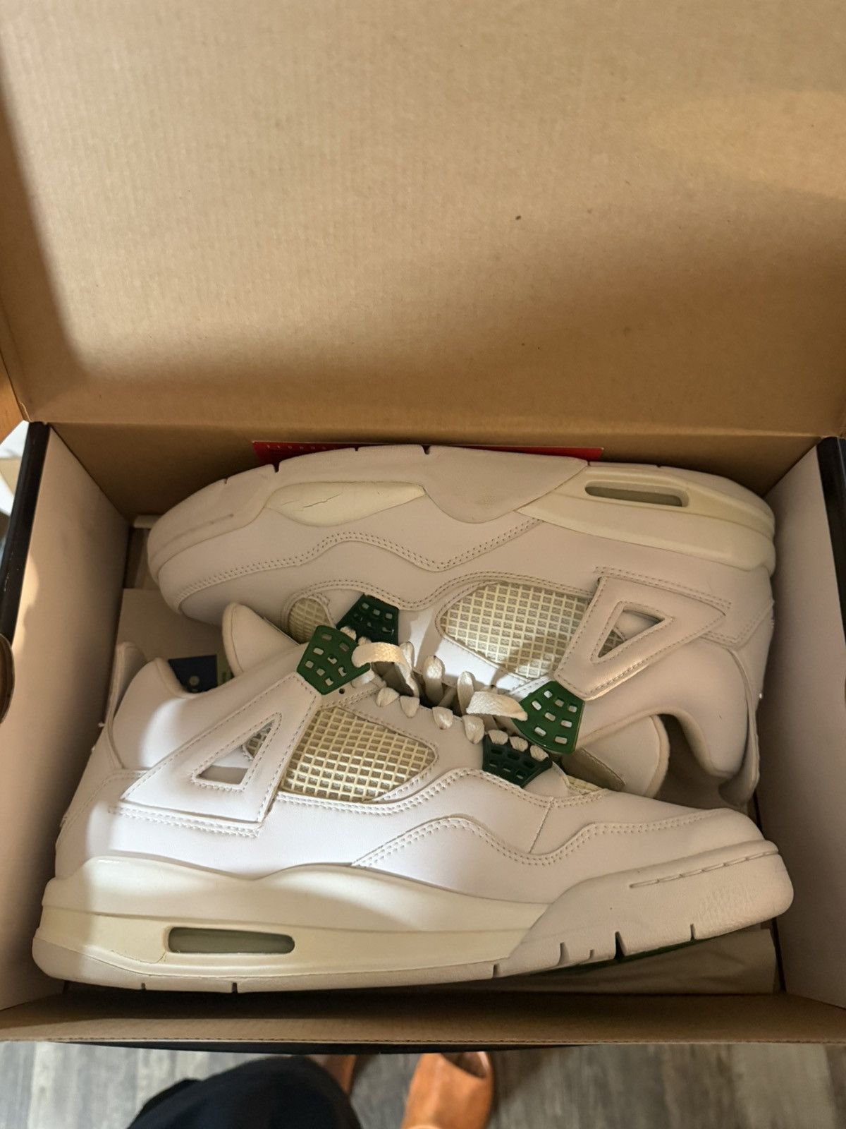 Jordan Brand Classic Green Jordan 4s | Grailed