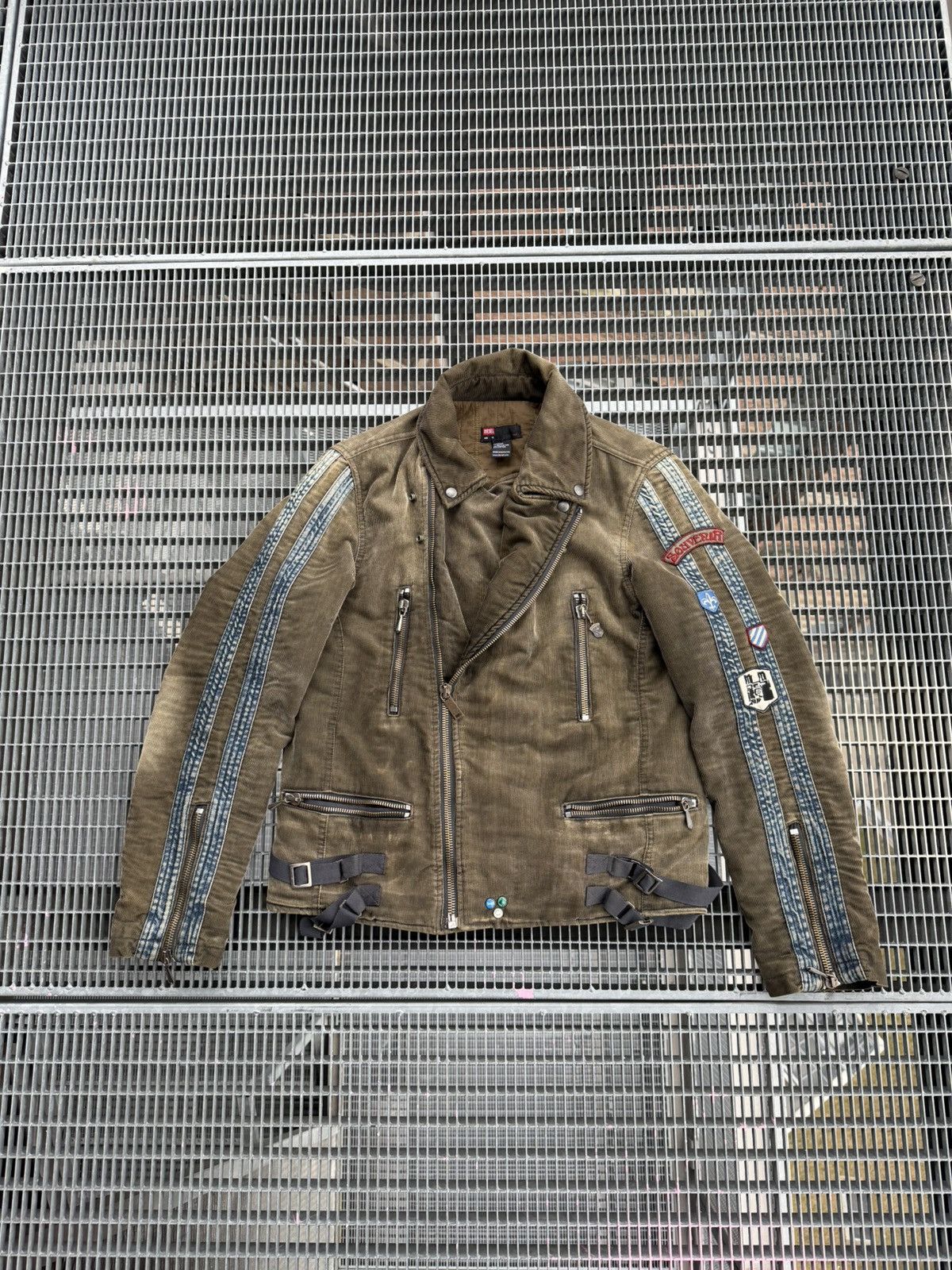 Pre-owned Diesel Vintage Devil May Cry Iconic Velvet Jacket In Green ...