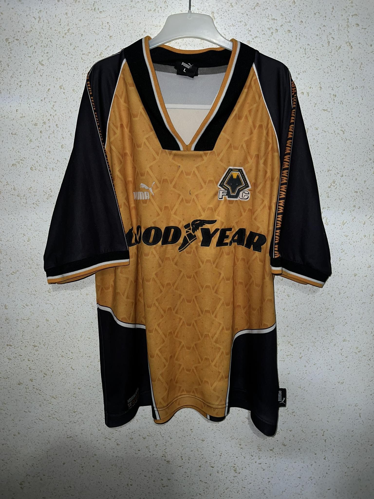 Vintage Wolverhampton 1996/98 Home Shirt PUMA | Grailed
