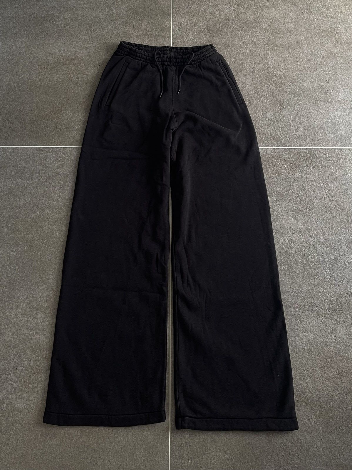 Balenciaga × Gap × Kanye West YEEZY GAP WIDE LEG FRARED SWEATPANTS ...