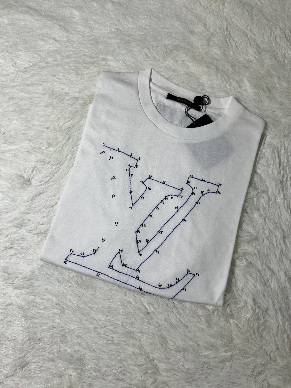 Louis Vuitton LV Stitch Print Embroidered White T Shirt | Grailed