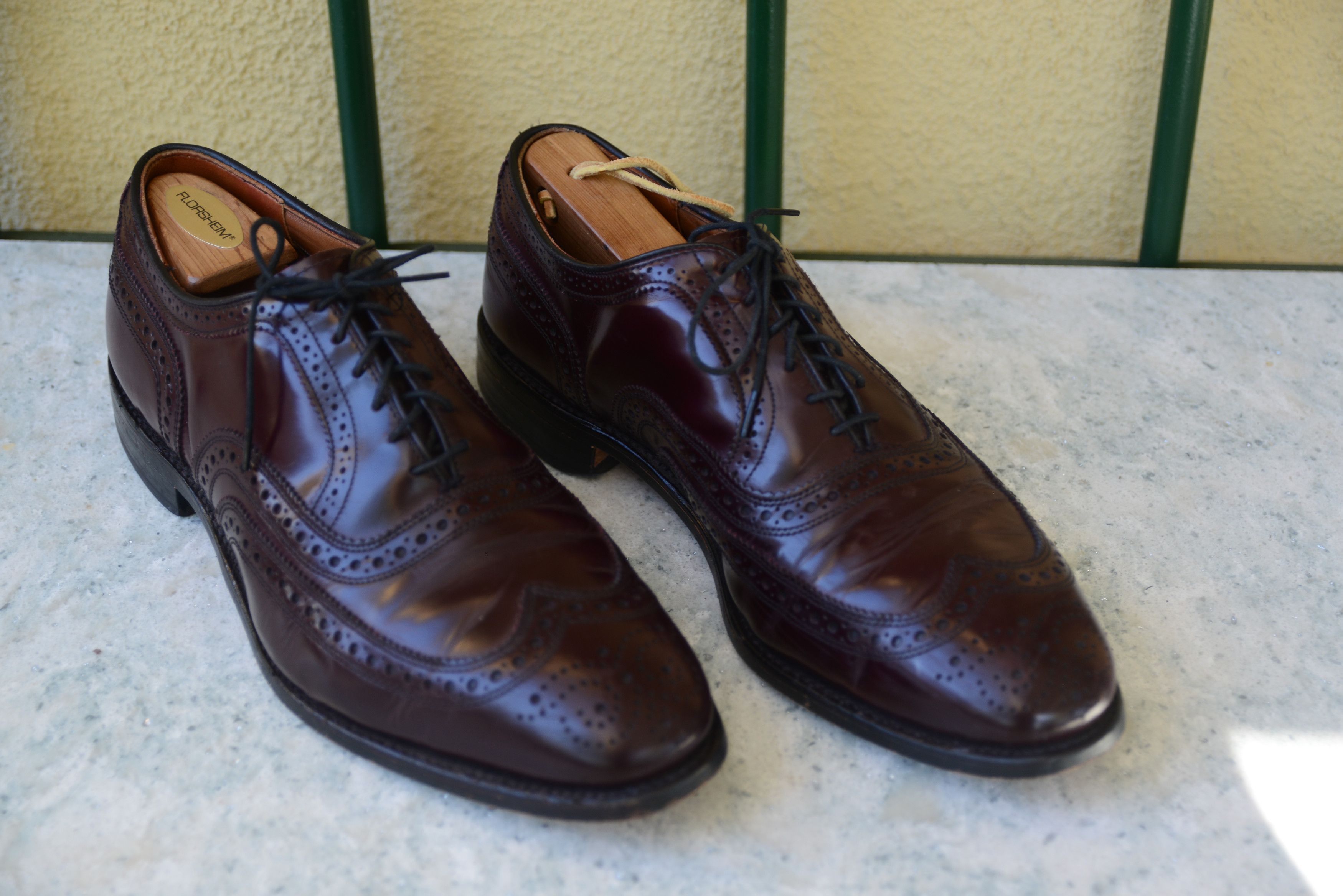 Allen Edmonds Allen Edmonds McAllister wingtips Made in USA oxford ...