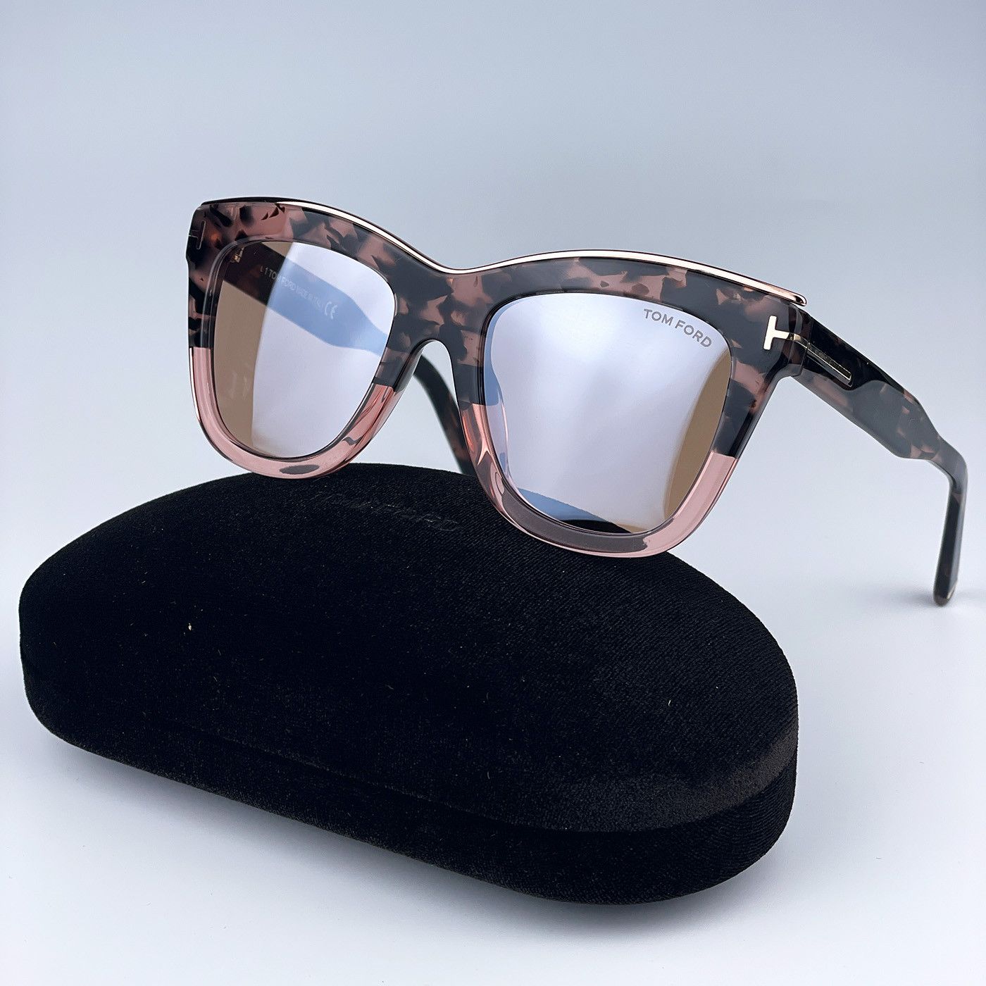 Tom Ford NEW Tom Ford FT0685/S JULIE 56G Square Women Sunglasses | Grailed