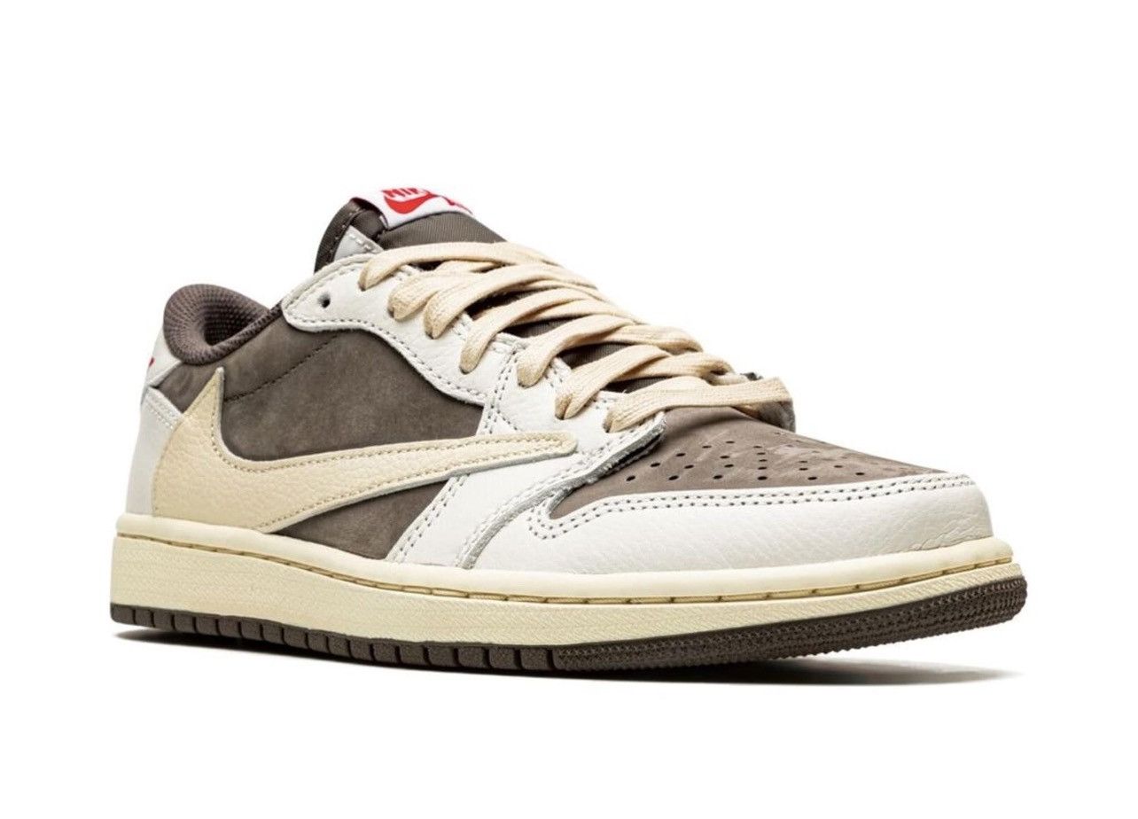 Jordan Brand × Travis Scott JORDAN X TRAVIS SCOTT AIR JORDAN 1 LOW OG ...