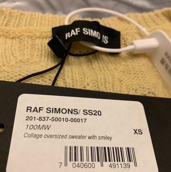 Raf Simons Raf simons sweater smiley face sweater | Grailed