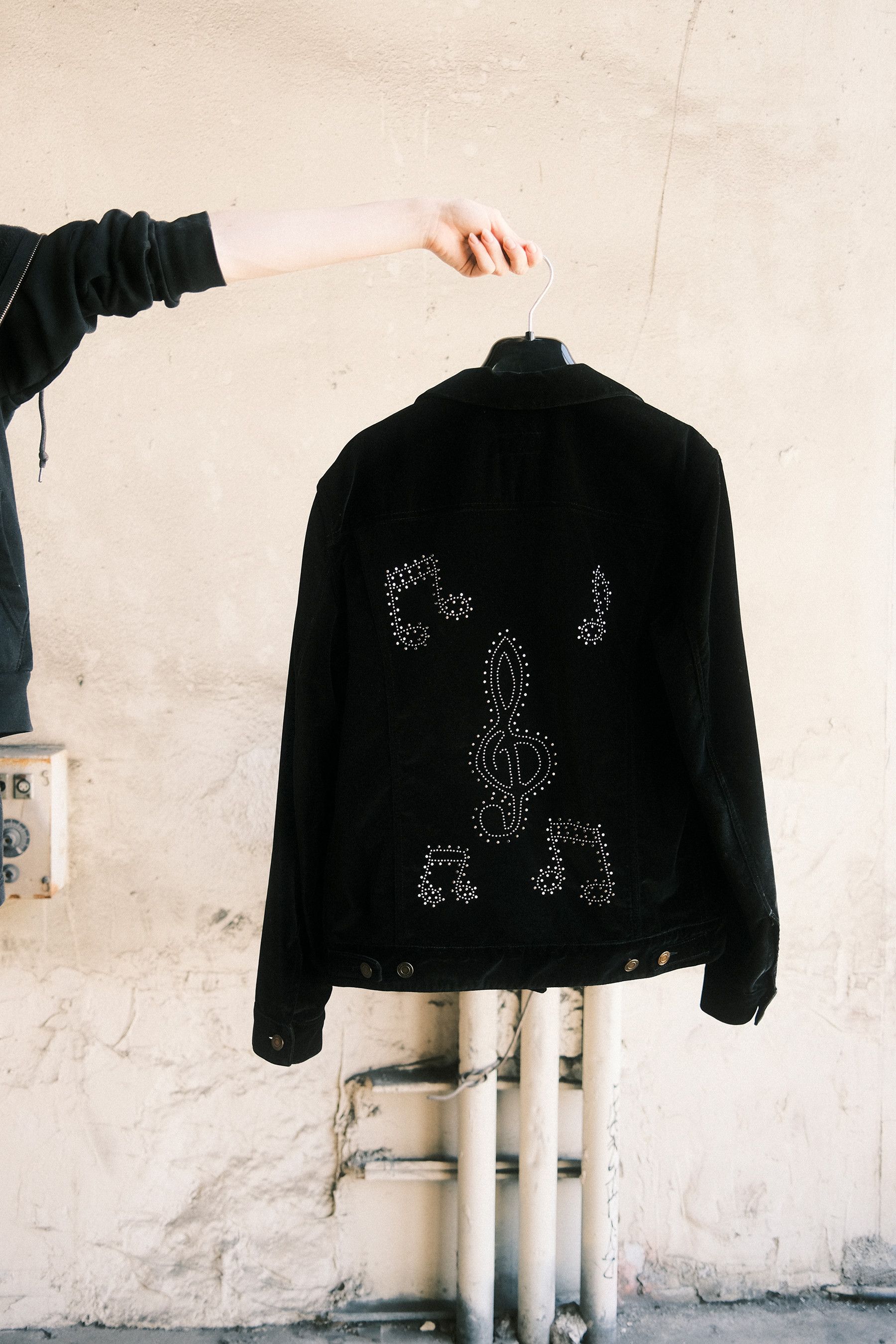 Saint Laurent Paris Saint Laurent FW16 Black Velvet Music Notes Trucker ...