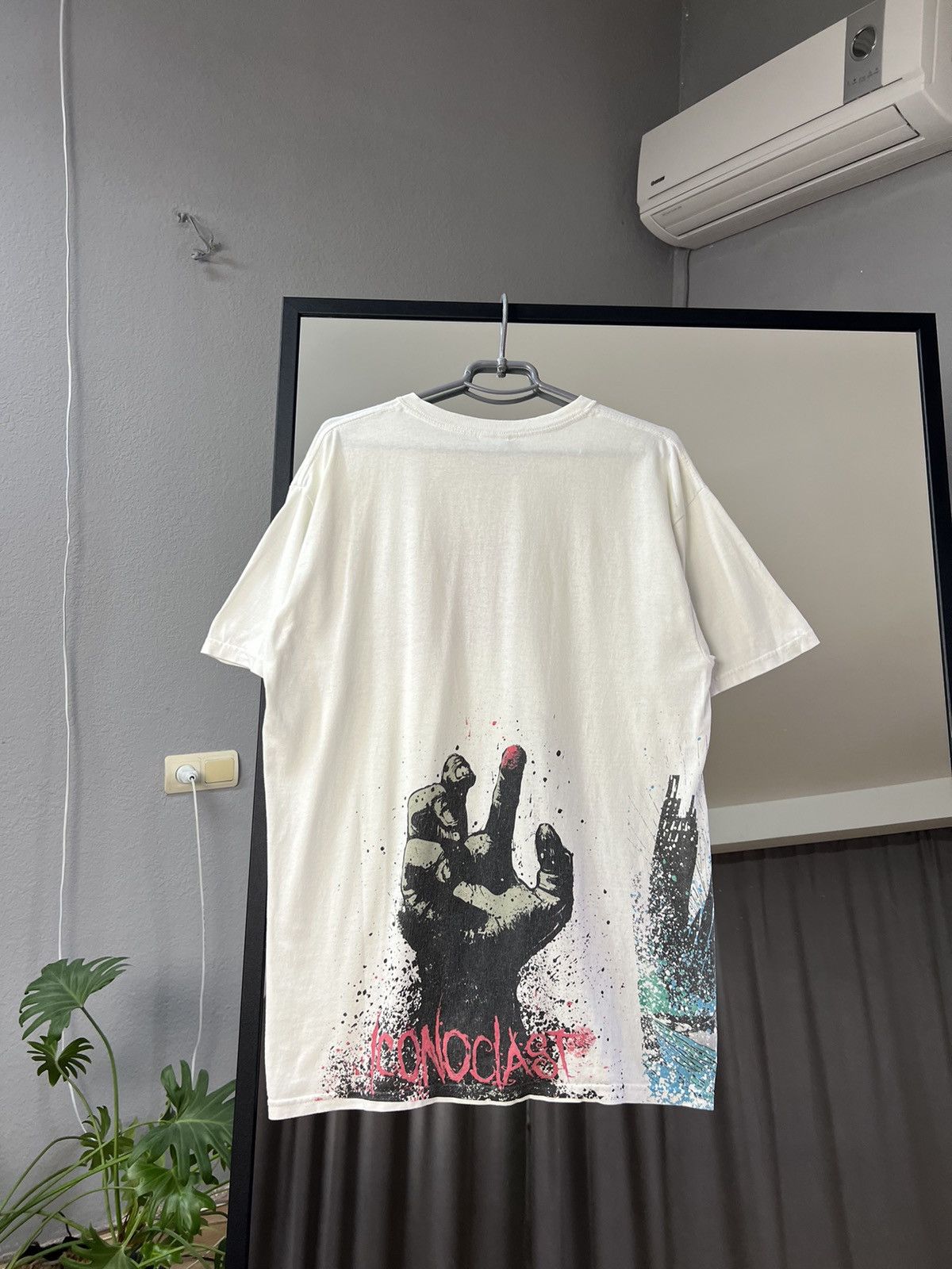 Avant Garde × Band Tees × Vintage Vintage Rare Y2K The Iconoclast Band ...