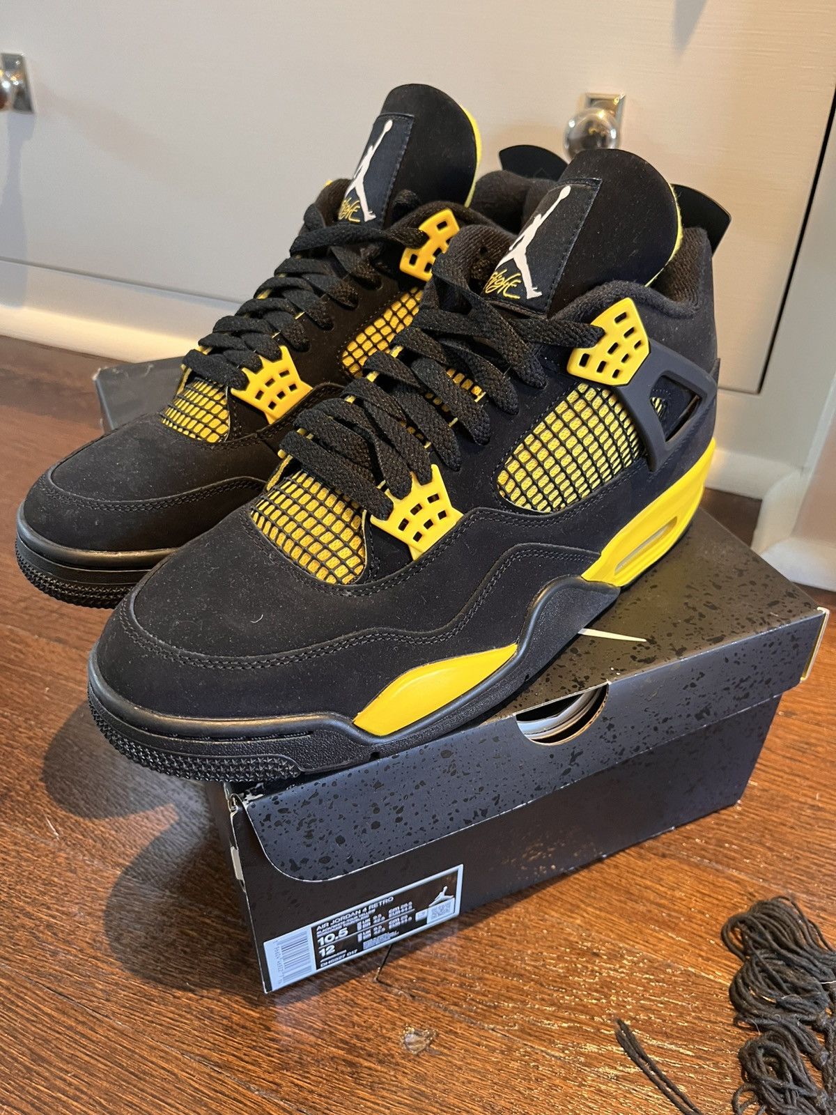 Nike Air Jordan 4 Retro Thunder | Grailed