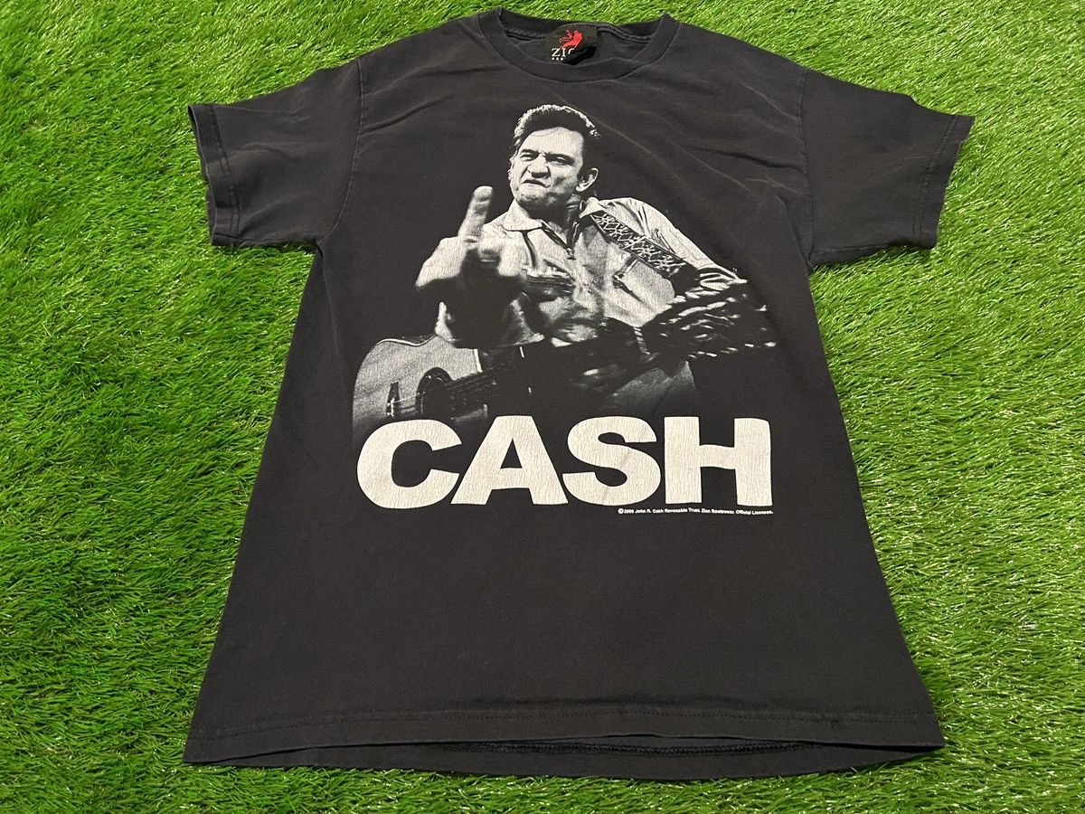 Vintage VTG Y2K 2009 Johnny Cash Middle Finger Faded Band T Shirt | Grailed