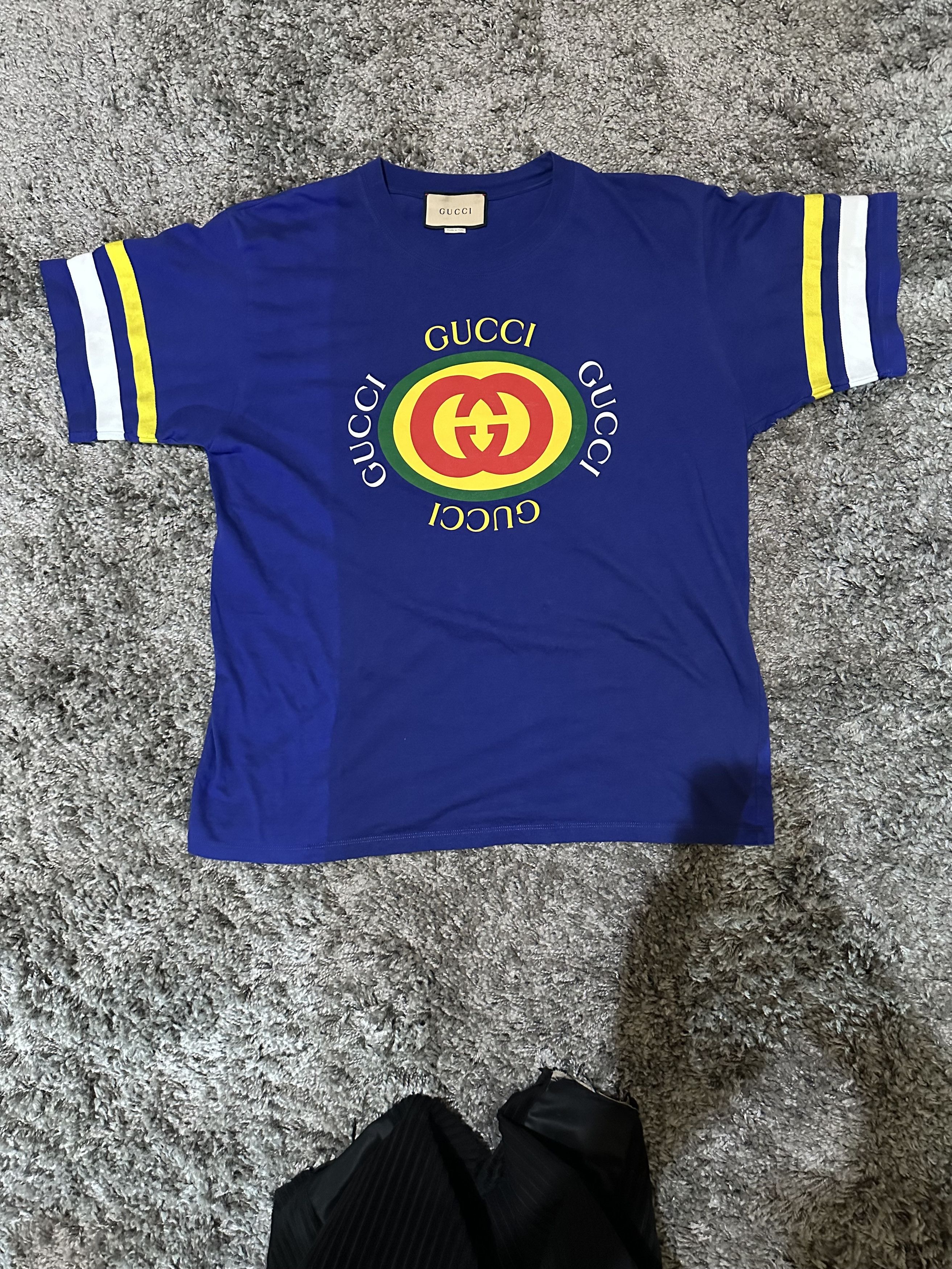 Gucci interlocking logo t | Grailed