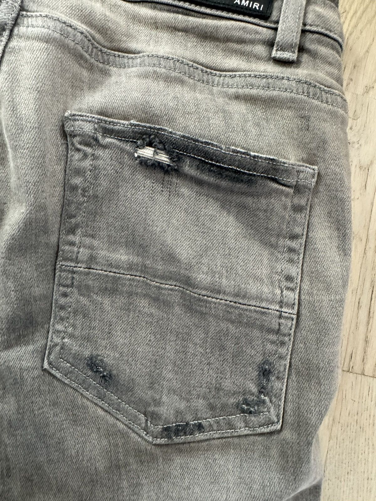 Amiri AMIRI jeans STUDY SIZES IN PHOTOS SHOWN BY TAPE MEASURE | Grailed