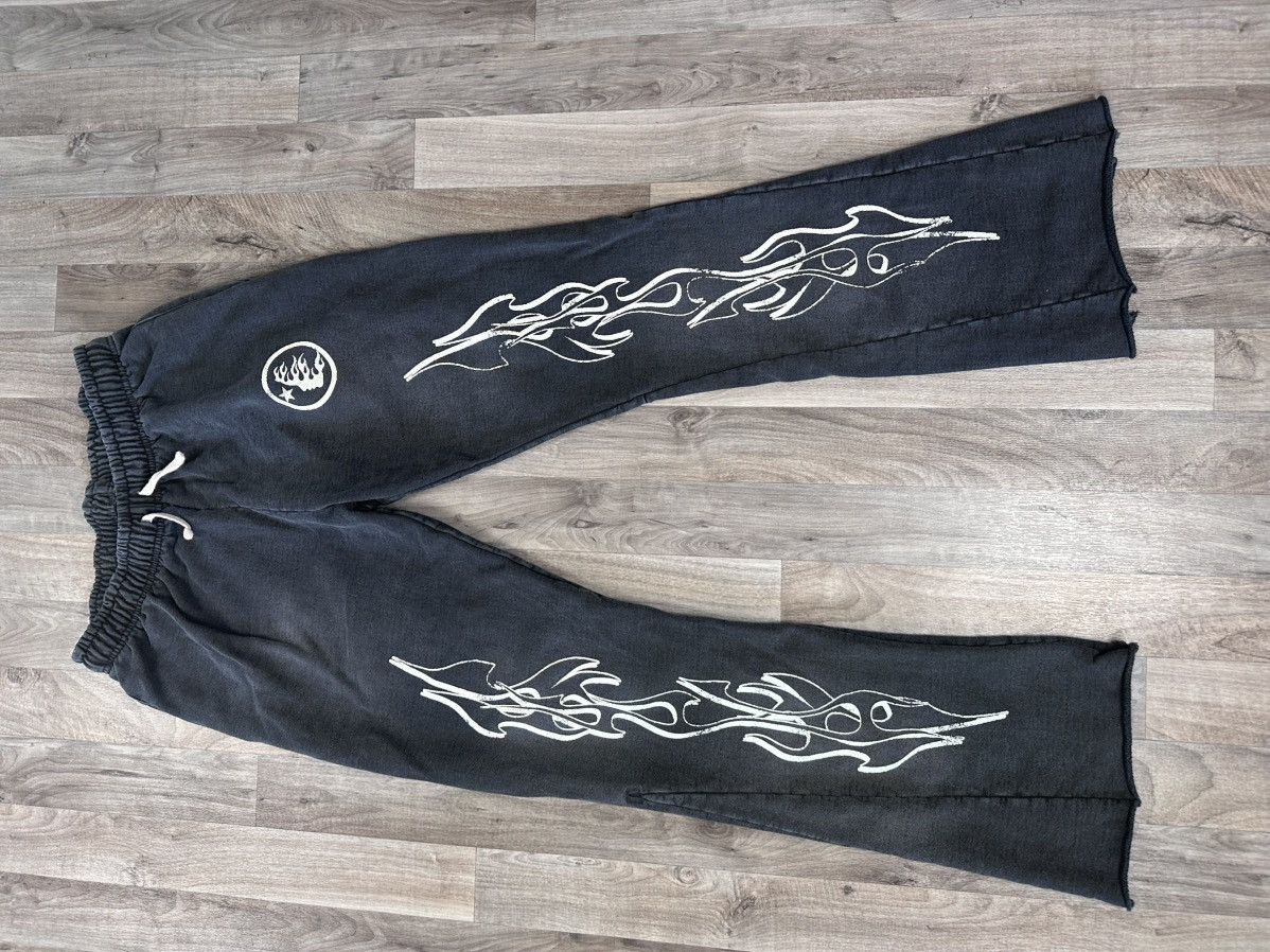 HELLSTAR Hellstar Flames Flare Sweatpants Black | Grailed