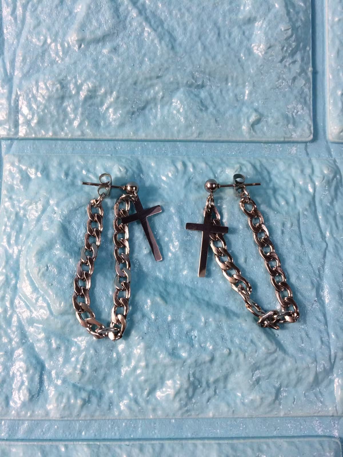 Cuban Link Chain Cuban chains cross earrings punk jewelry | Grailed