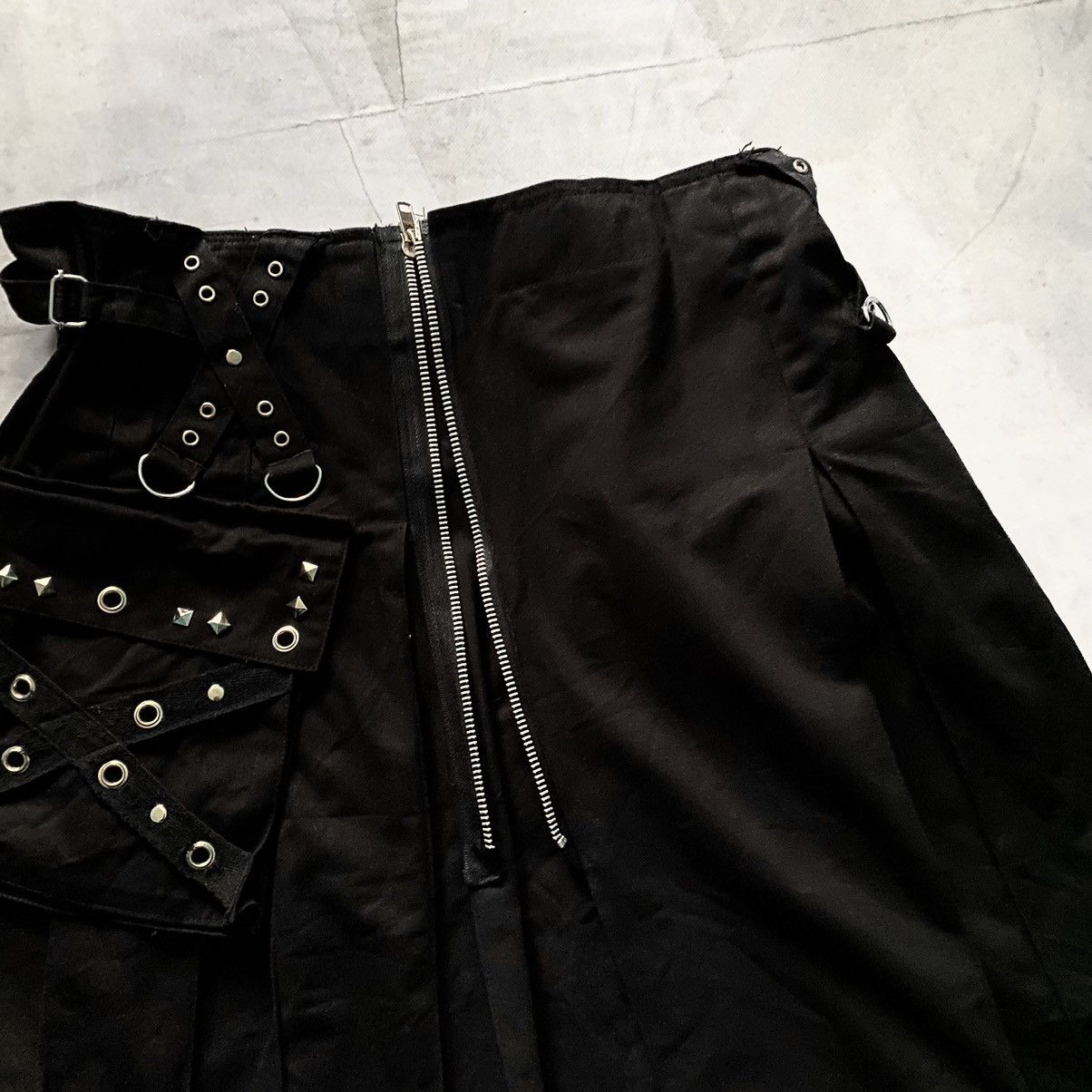 Japanese Brand × Streetwear × Vintage Dead Threads Opium Goth Man Skirt ...