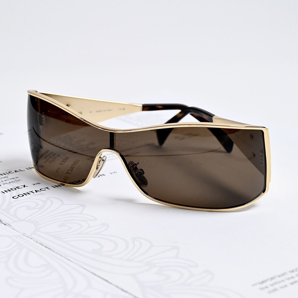 Celine CELINE CL40283U SUNGLASSES | Grailed