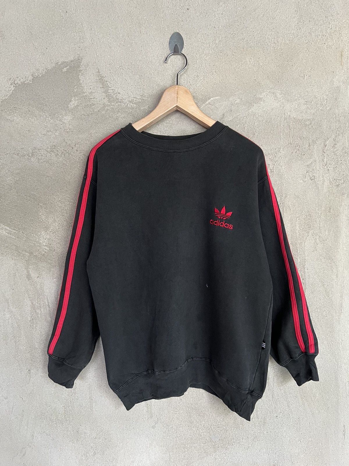 Adidas Vintage Adidas Small Logo Sweatshirt | Grailed