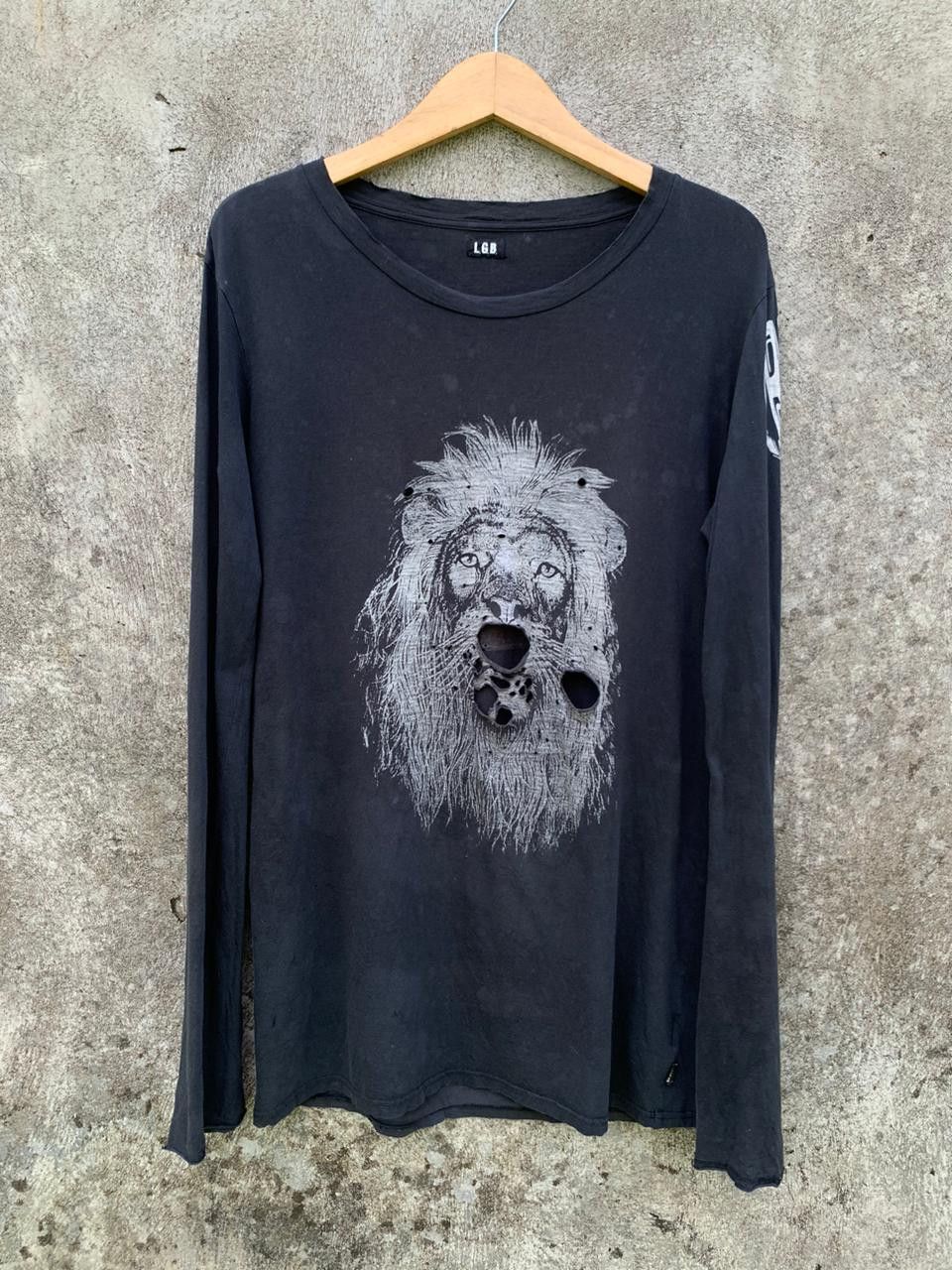 Le Grande Bleu (L.G.B.) L.G.B. circus lion destroyed weathered ...